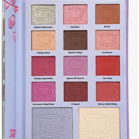 Disney | Skincare | Disney Alice In Wonderland Eyeshadow Highlighter ...